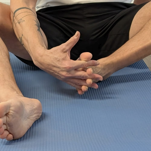 Hammerzehe - Entstehung, Behandlung & Folgen